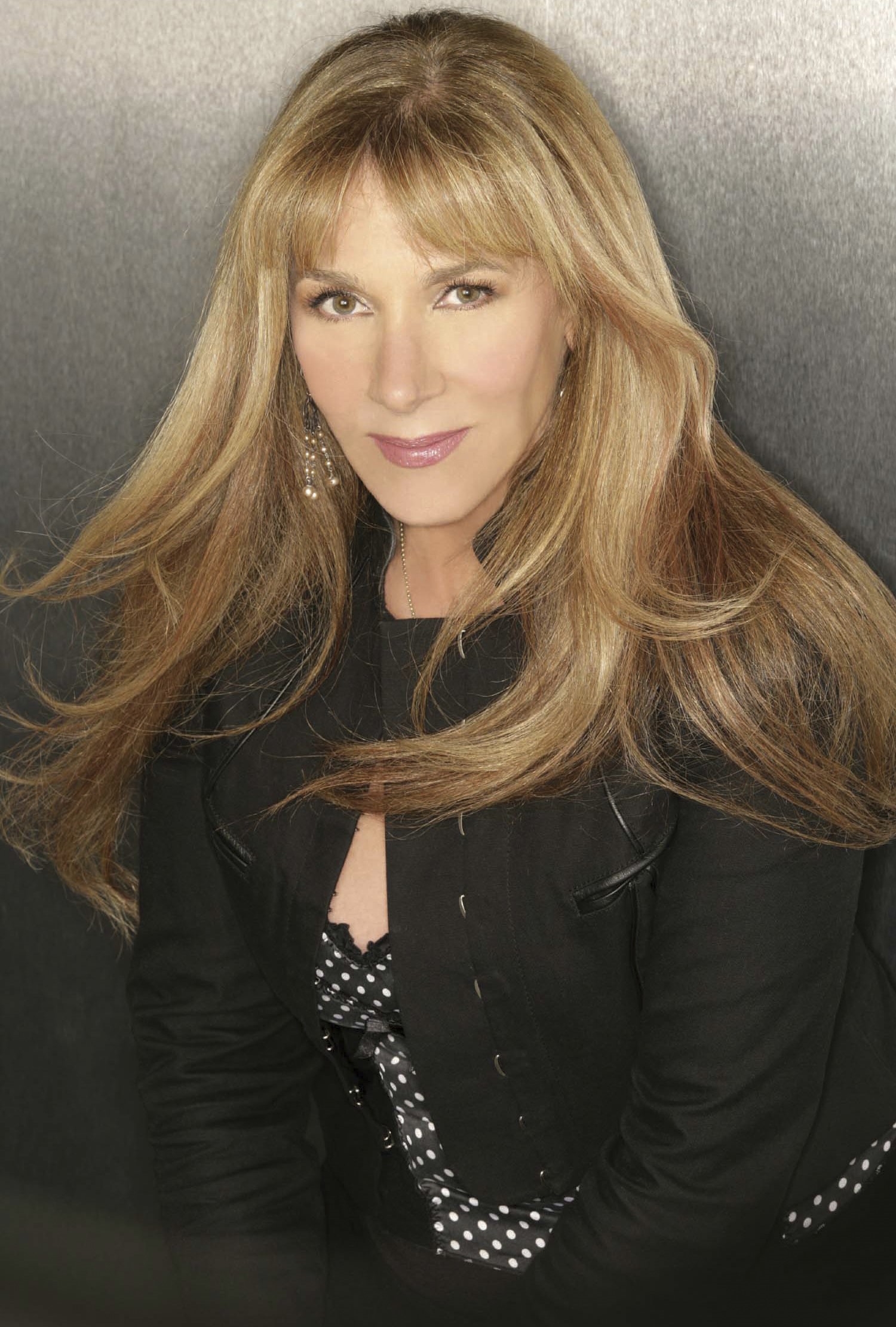 Nothing Is What It Seems In Heather Graham’s ‘A Dangerous Game ...